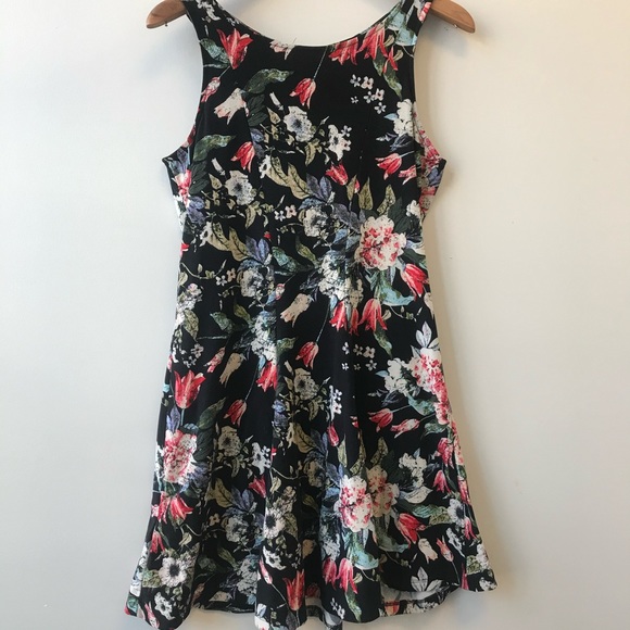Mudd | Dresses | Mudd Summer Dress | Poshmark